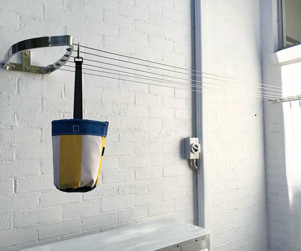 Top quality stainless steel Corner Clotheslines for Wall to Wall